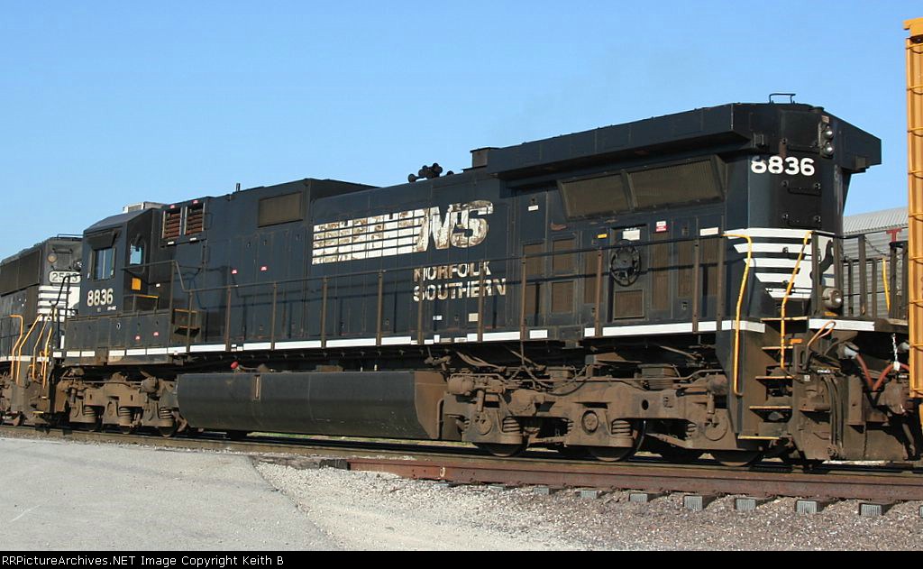 NS 8836